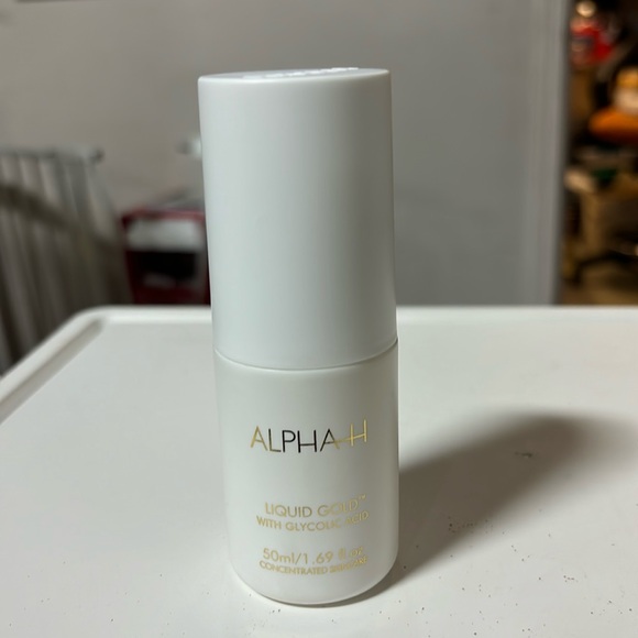 Alphah | Skincare | New Sealed Alpha H Liquid Gold With Glycolic Acid 69 Fl Oz 5 Ml Full Size ...